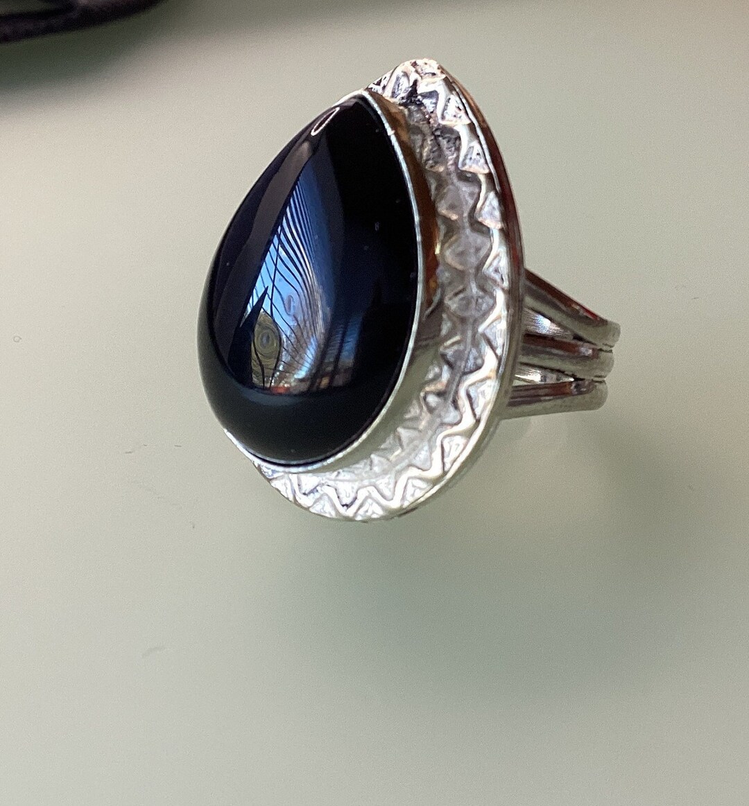 Vintage Black Onys Ring Estate Large Pear Black Onyx Ring Vintage Art ...