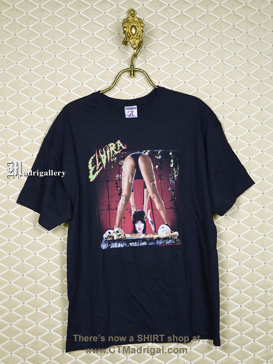 Elvira Shirt, Horror Movie T-shirt, Vampire Vampira Nosferatu Bride ...