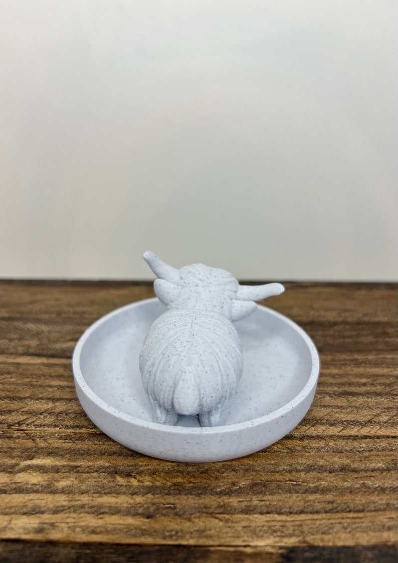 Highland Cow Ring Holder for Adorable Jewelry Organization Cute Ring ...