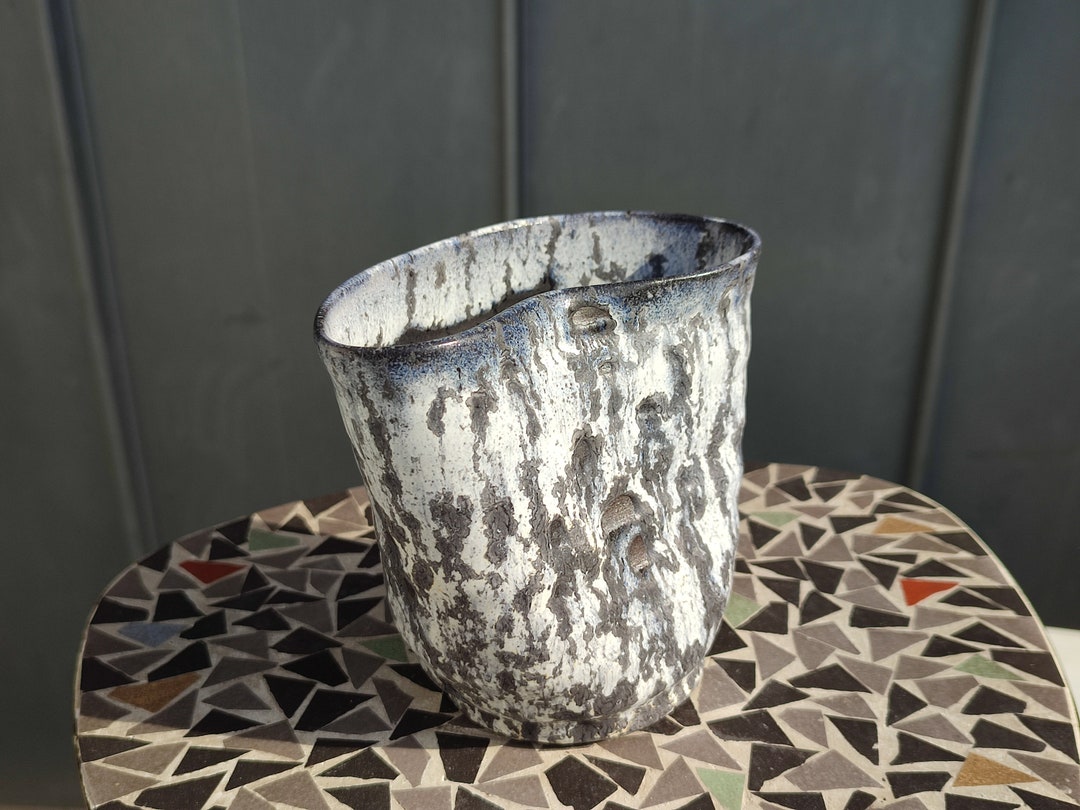 Deformed Vase 12 Cm Made of Ceramic in Black and White Handmade - Etsy