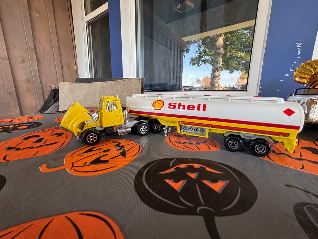 Shell Oil Tanker Majorette Die-cast BG 1046 Scale/ech 1:60 3000 Series ...