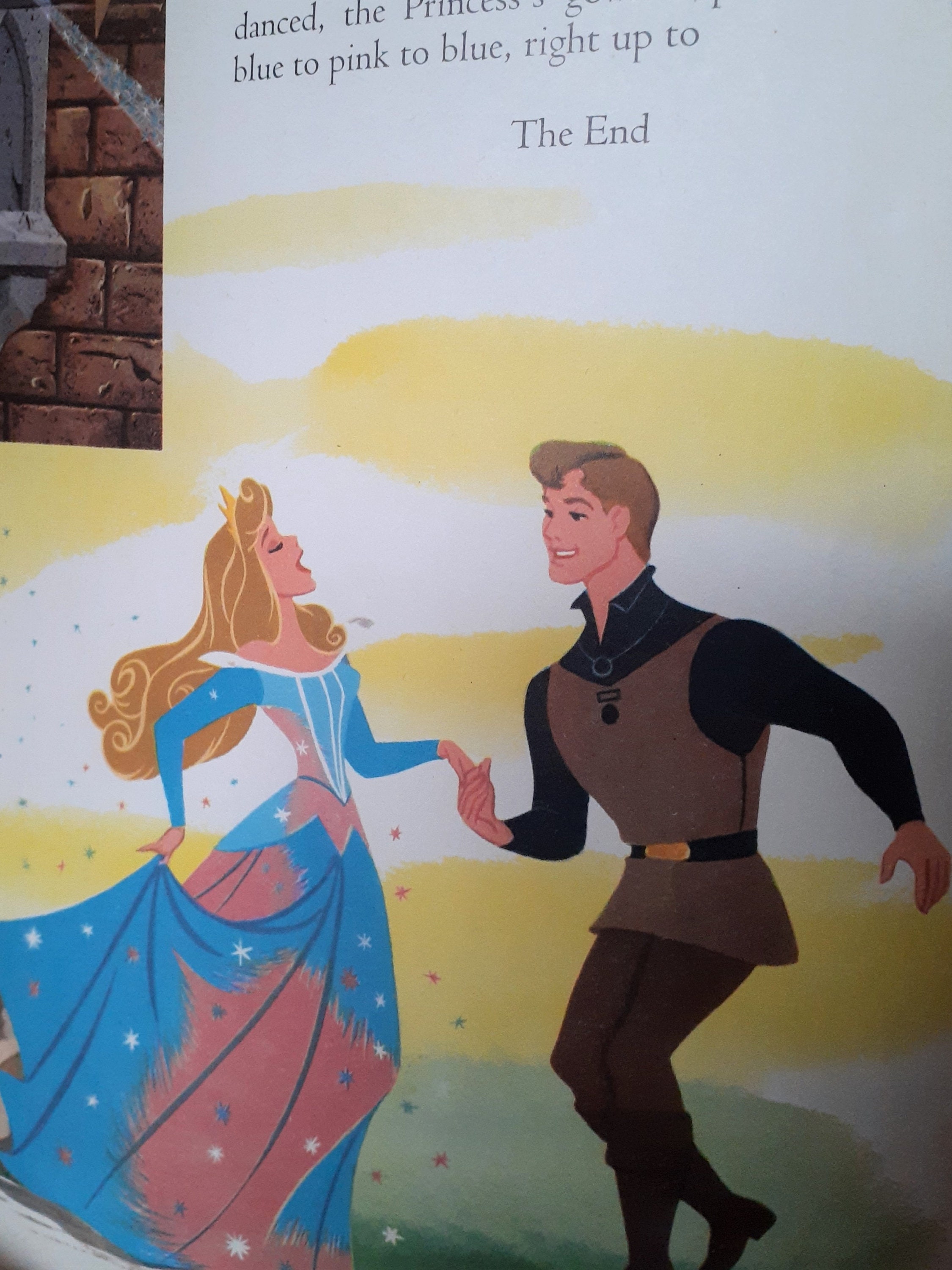 Walt Disney's Sleeping Beauty Giant Golden Book - Etsy