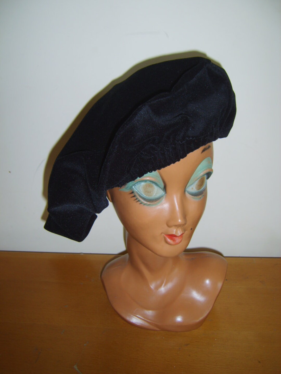 Black Velour Medieval HAT BERET Tudor Renaissance Artist Fancy Dress ...