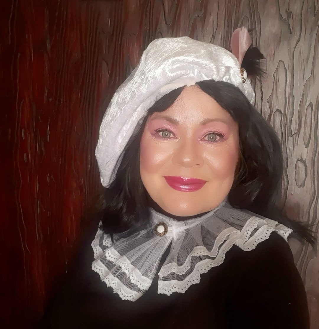 White Velour Medieval HAT BERET With Feather Tudor Renaissance Artist ...