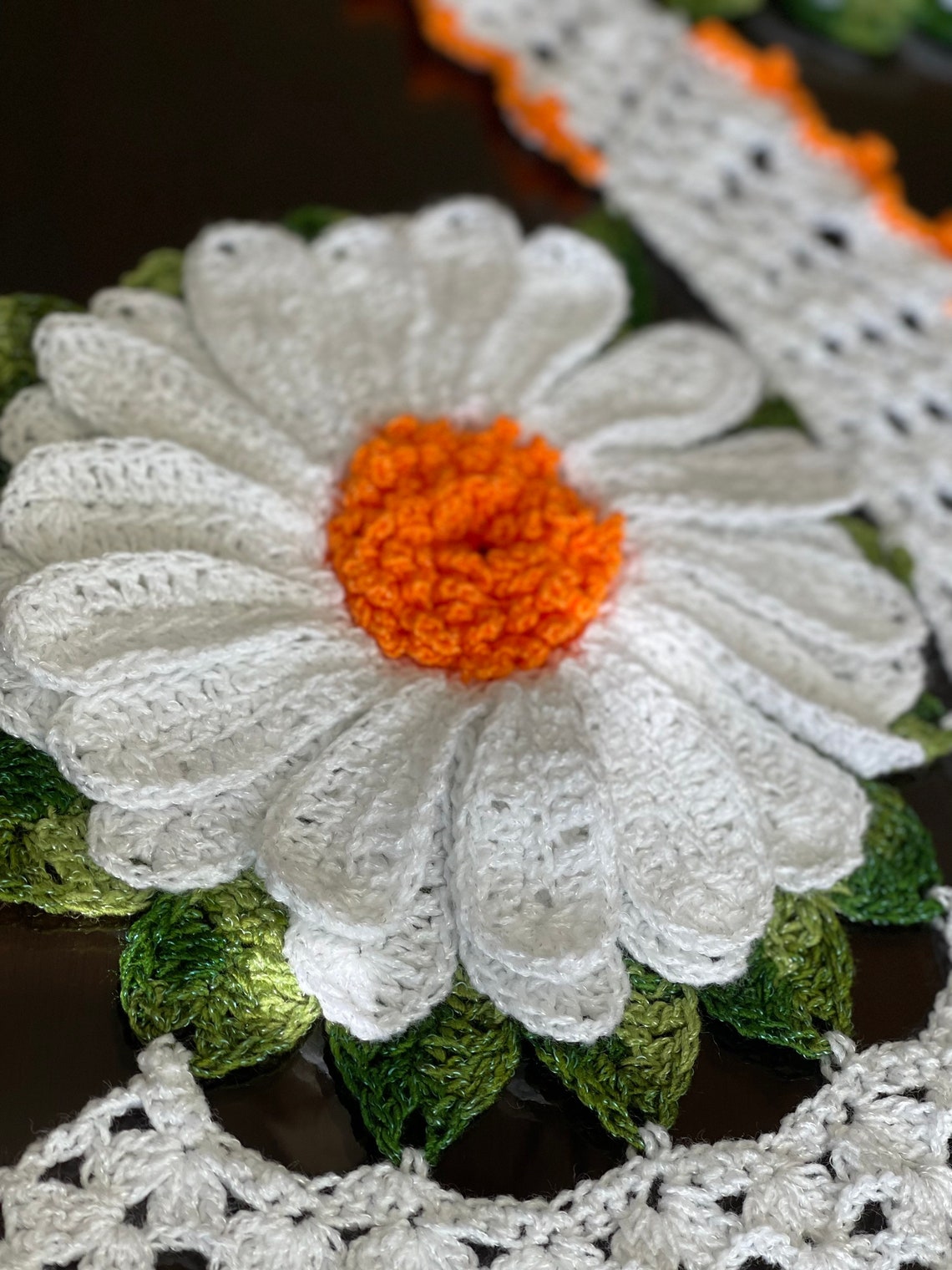 3D Crochet Daisy Flower Table Runner - Handmade Brisa Yarn - Etsy
