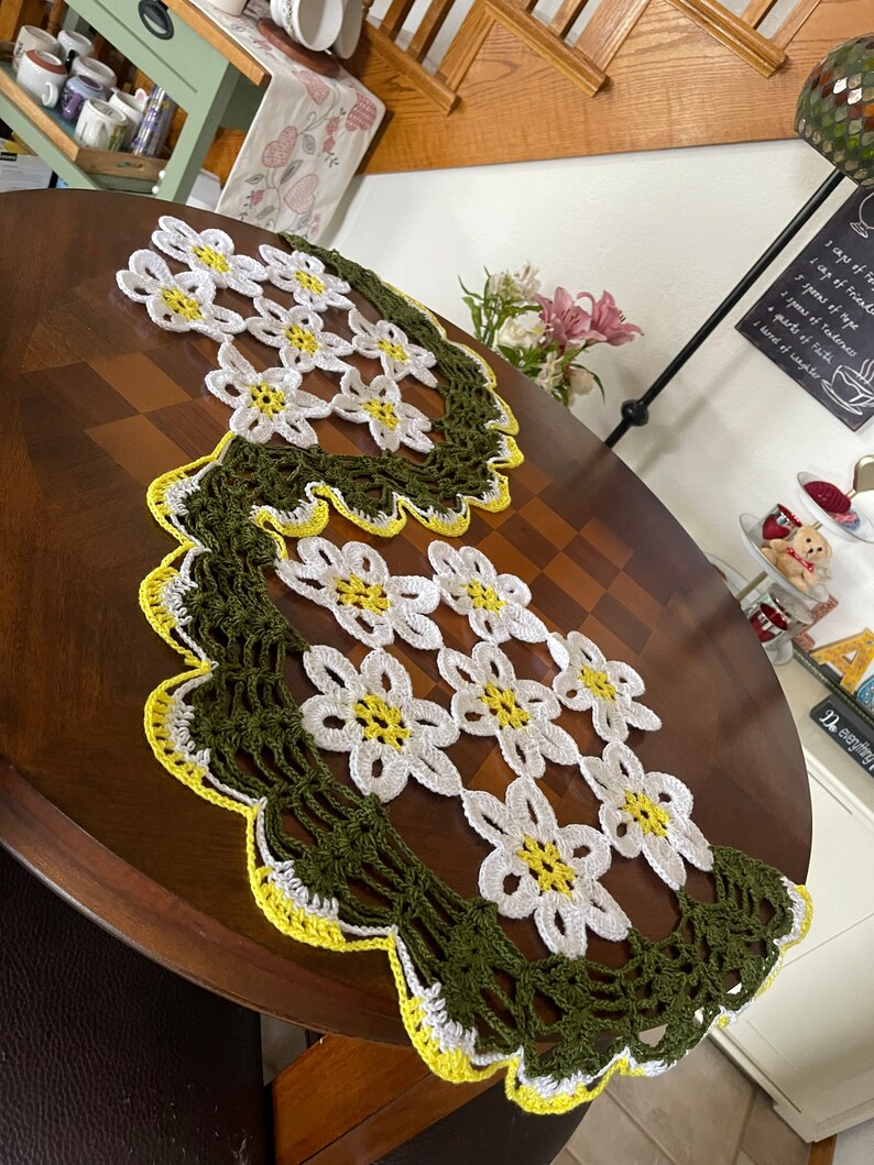 Handmade Crochet Daisy Table Runner: Spring Decor, 53" X 21" - Etsy