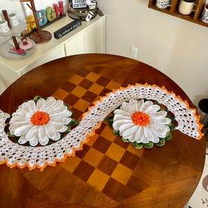 Daisy Flowers Crochet Table Runner 3D, Crochet Table Runner Daisy ...
