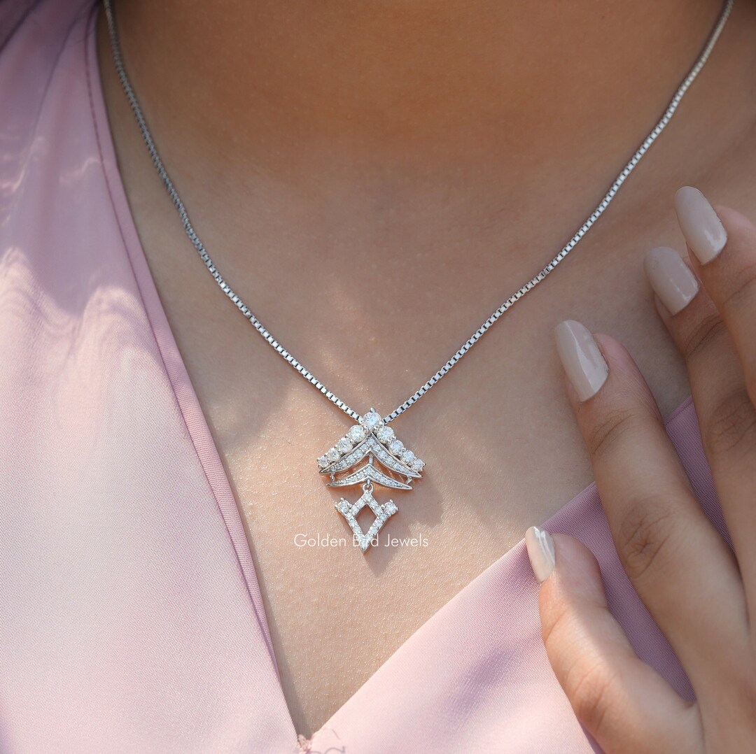 Round Cut Moissanite Bridesmaid Designer Pendant / 14K Gold Moissanite ...