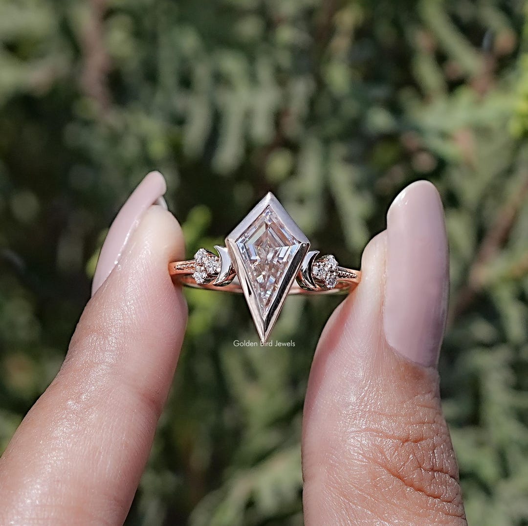 Bezel Set Kite Moissanite Bridal Ring/ Colorless Moissanite Wedding ...