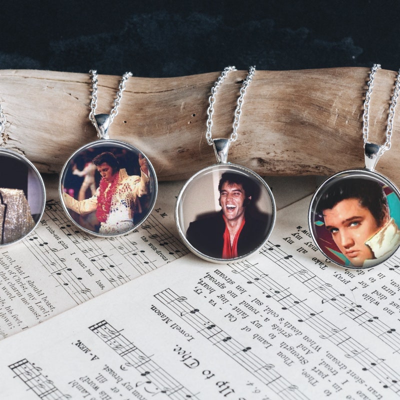 Elvis Presley Gift - 60+ Gift Ideas for 2025