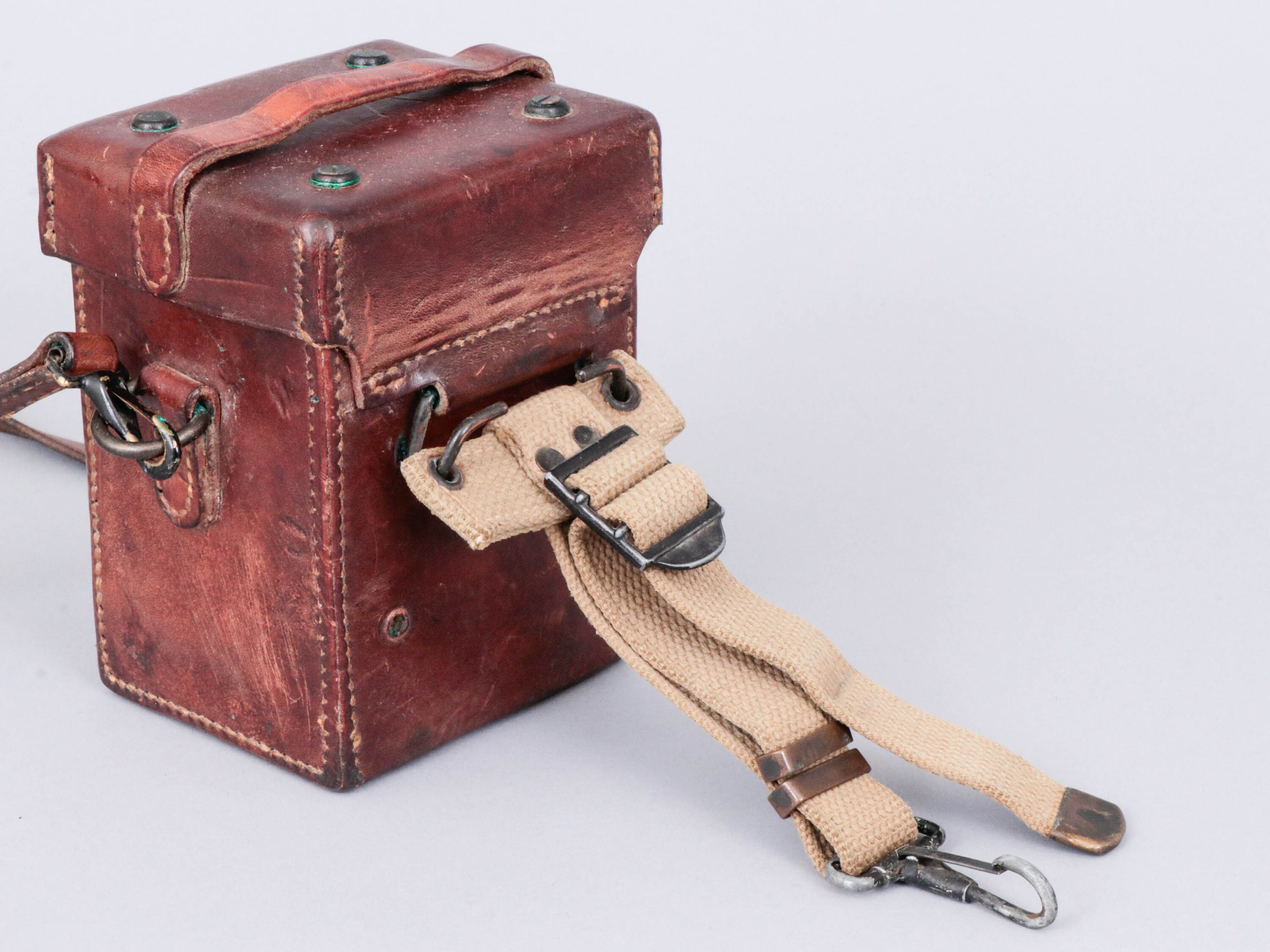 WW2 ARMY CARRYING CASE - Etsy