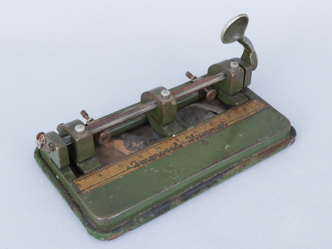 Vintage Wilson-Jones Co. Improved Hummer Steel Green Hole Punch, 1940s ...