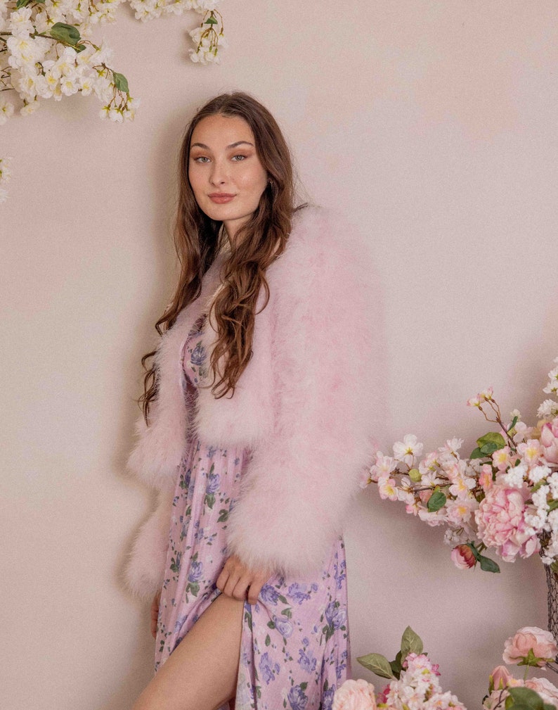 Soft Light Pink Fluffy Feather Jacket, Marabou Cropped Long Sleeve ...