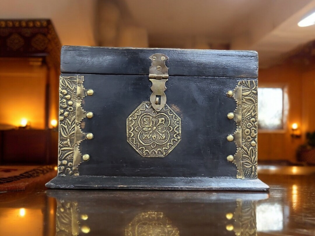 Authentic Indian Handicraft Hand Painted Hand Made Box Wooden / Jewelry ...