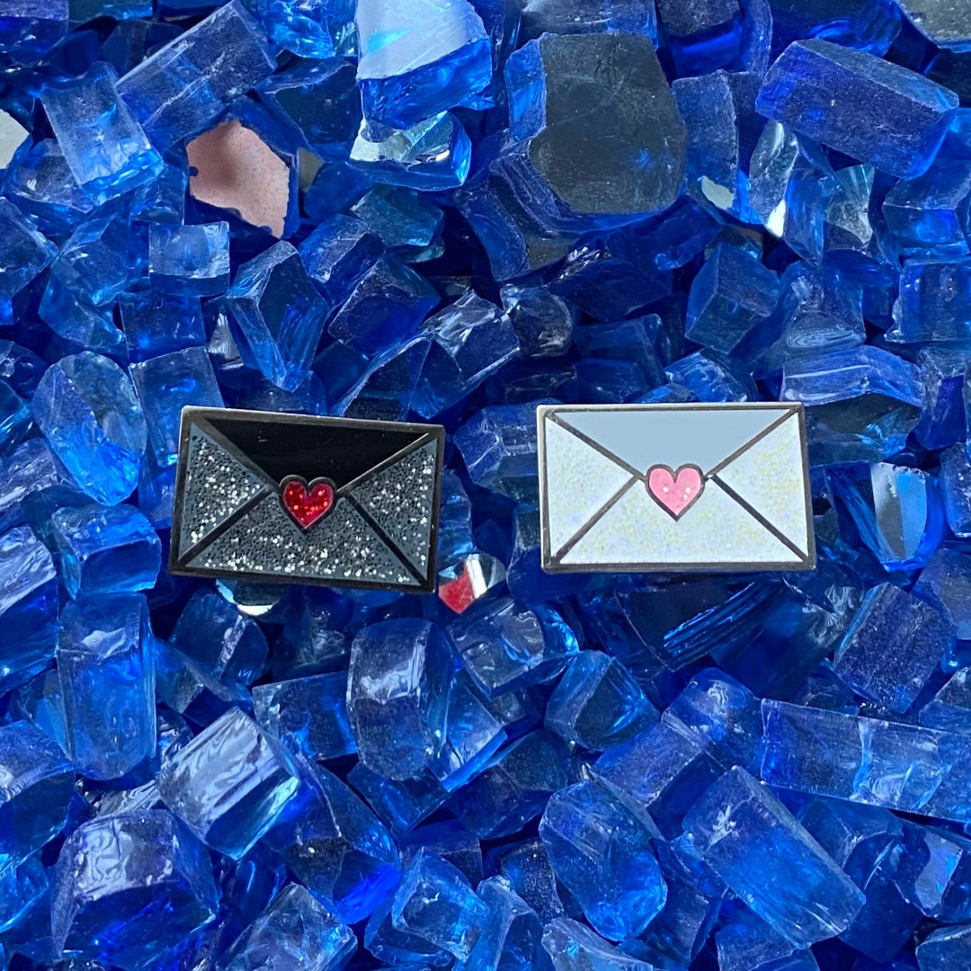 Love Letter Mini Pin | I Ship It! Fanfic Pin Collection - Etsy