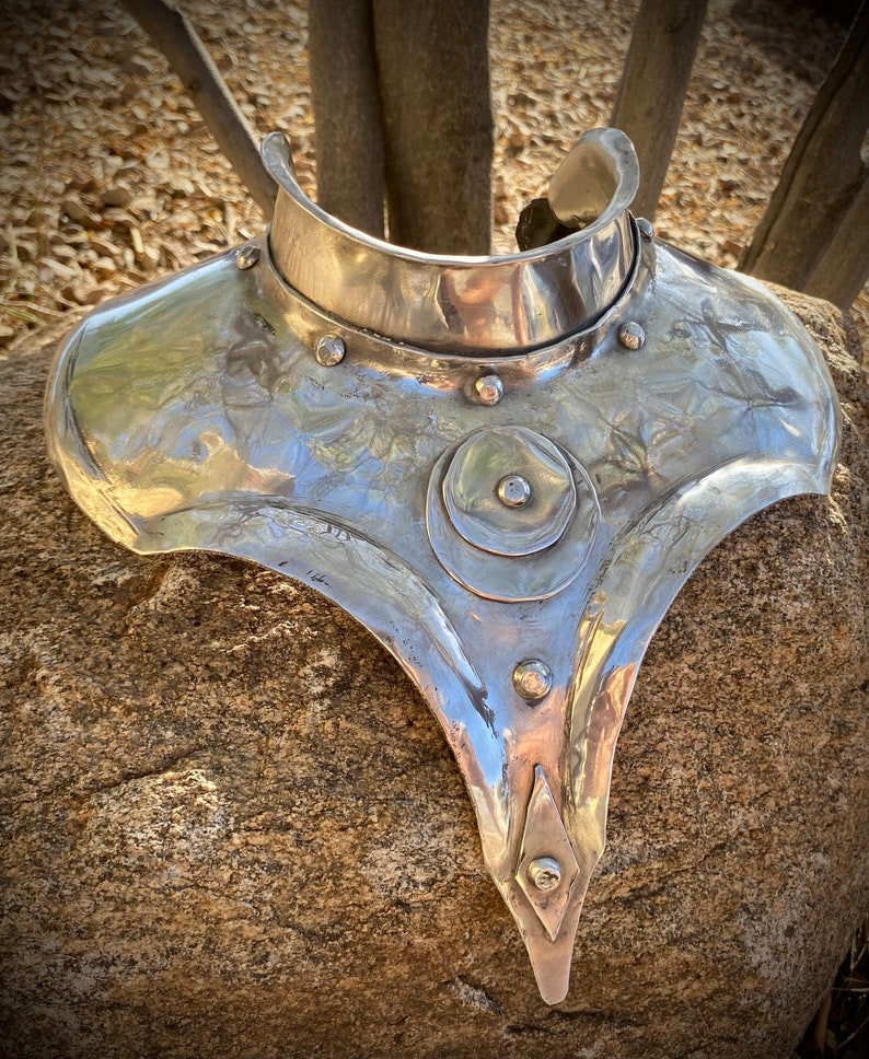 Armor Moon Gorget Metal -voluptuous Female Style - Etsy