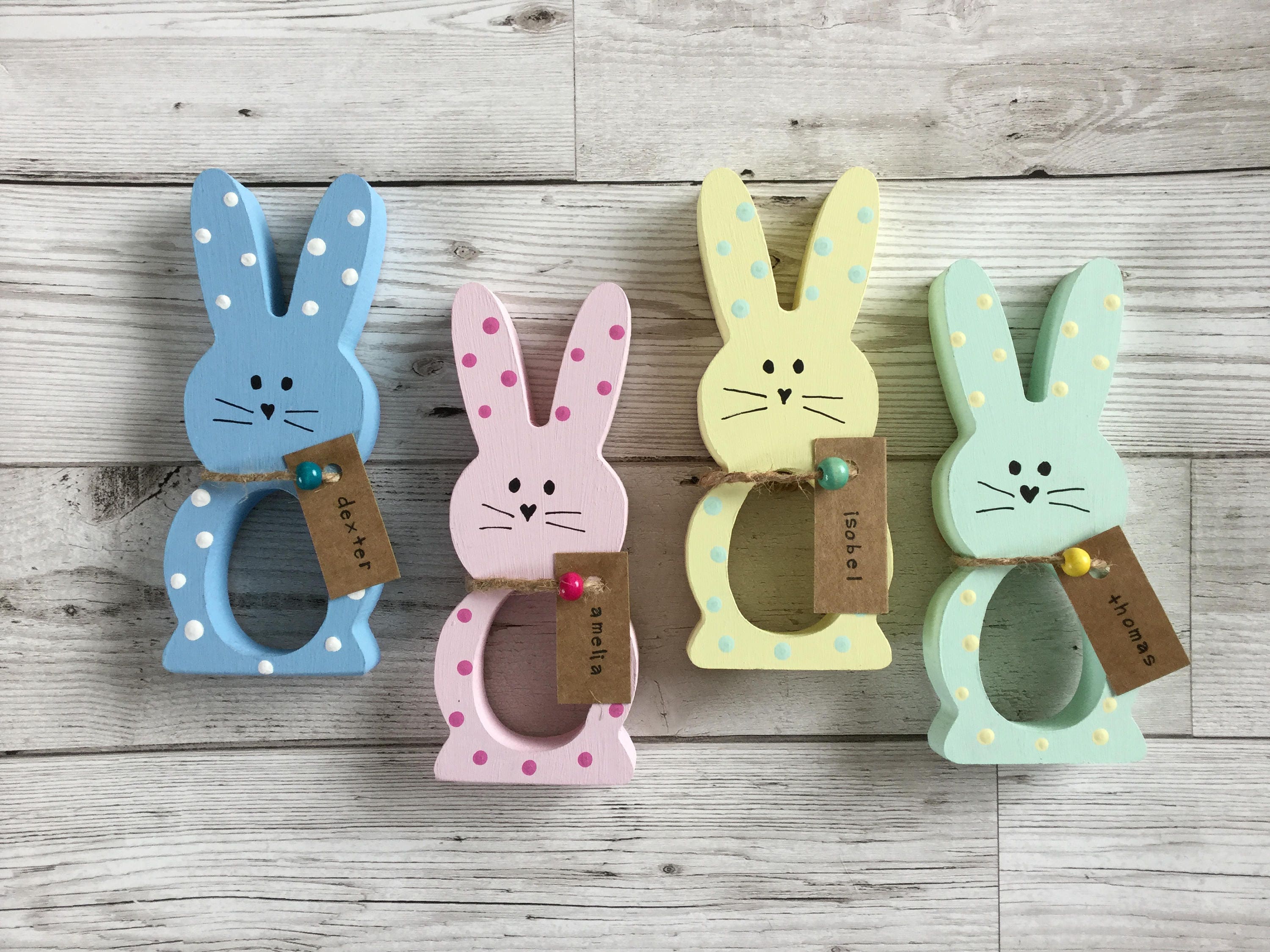 Easter egg holder Art & Collectibles Digital etna.com.pe