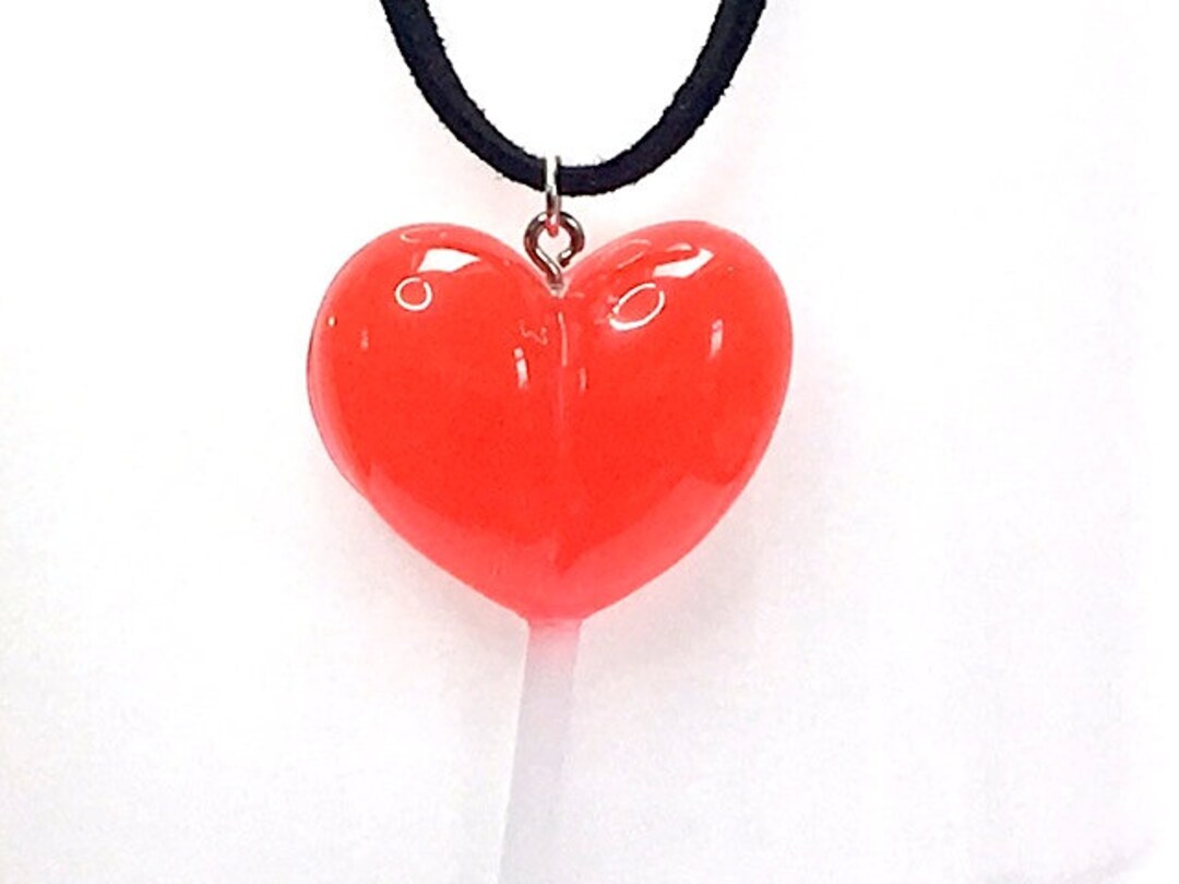 RED HEART LOLLIPOP Pendant Acrylic Cute Black Velvet Chain Adjustable ...