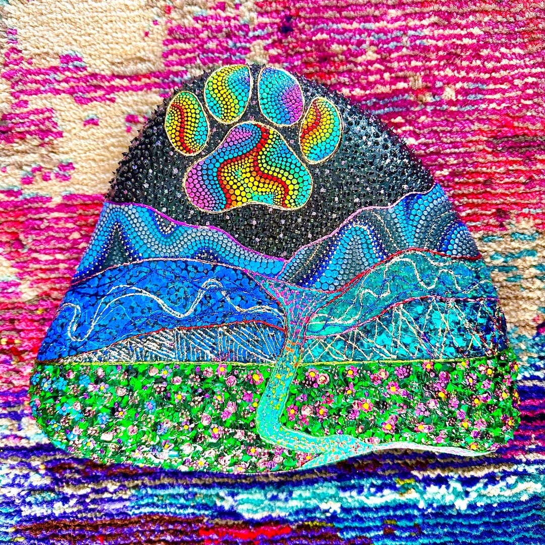 Painted River Stone Paw Print of a Dog - Etsy