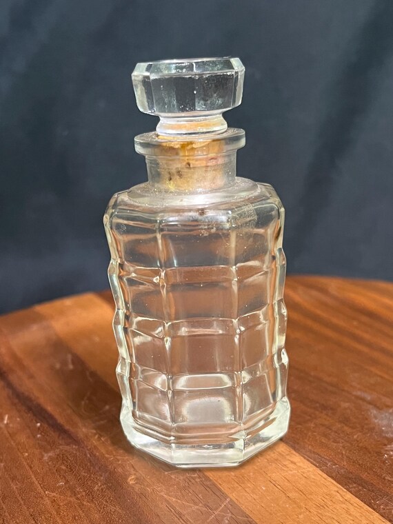 Antique 1920s Gabilla ‘Sinful Soul’ Perfume Bottle -O… - Gem