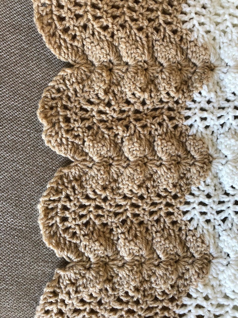 Beige & White Ripple Pattern Afghan - Etsy
