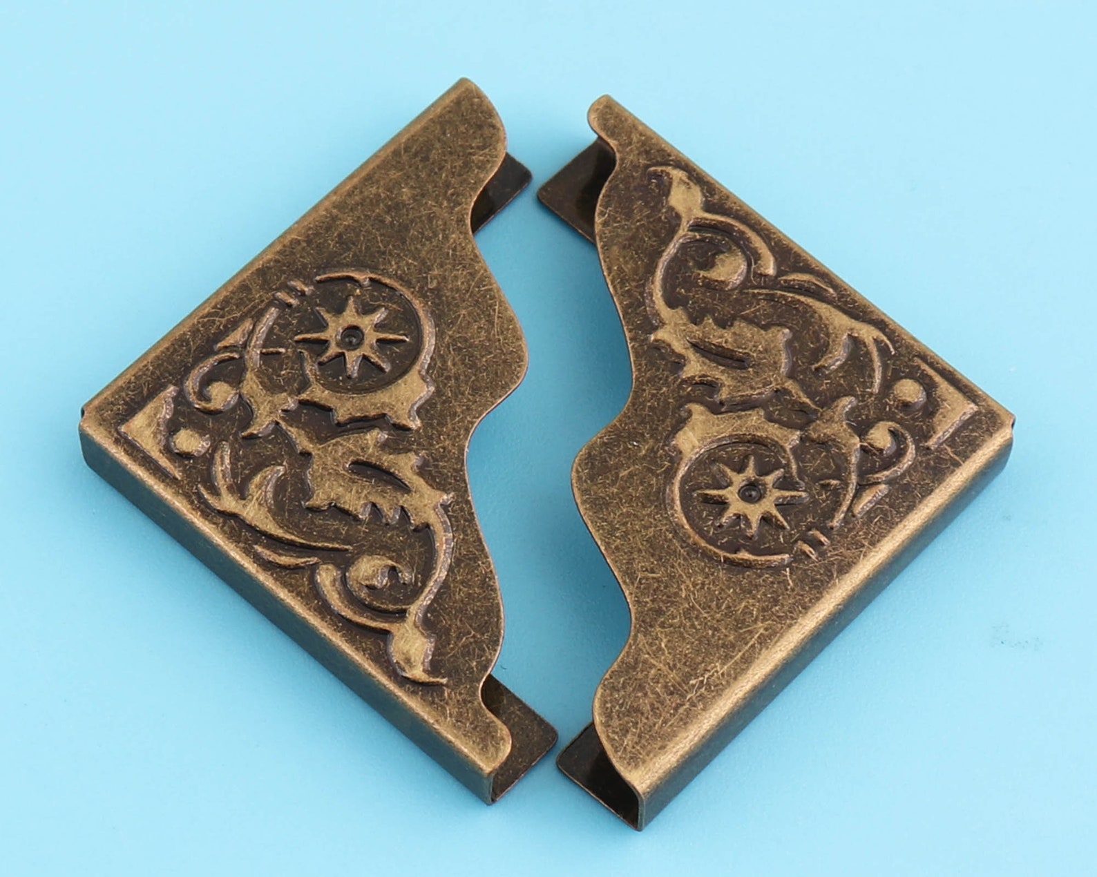 Metal Corner Protector Book Corners Purse Corner With 24*35 Mm Bronze ...