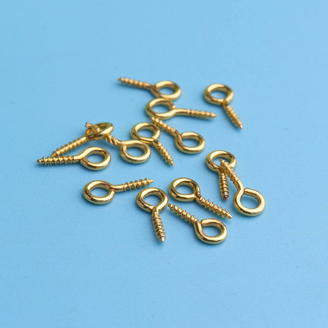 50pcs Screw/ Eye Bails, Gold Plated, Eye Pin Bail, Top Drilled Findings ...
