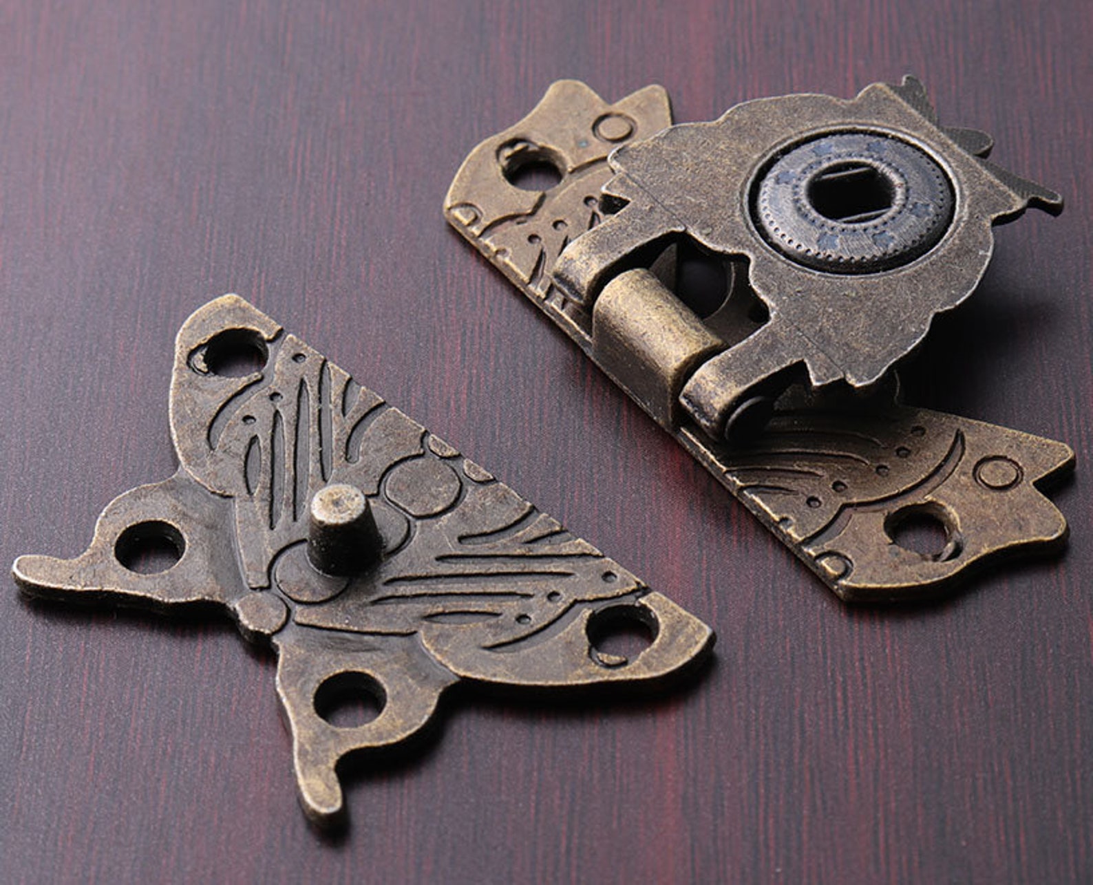 1set Antique Bronze Color "butterfly" Lock Latch ,small Box Hardware ...