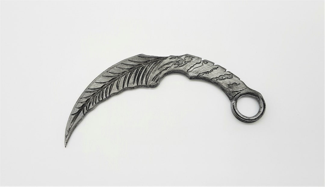 Lucifer Themed Karambit Props Mazikeen Blades by CC3D - Etsy