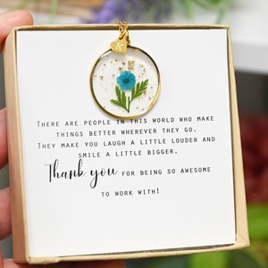 Farewell Gifts - 60+ Gift Ideas for 2024