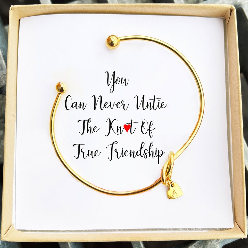 Cute Gift for Friend - 60+ Gift Ideas for 2025