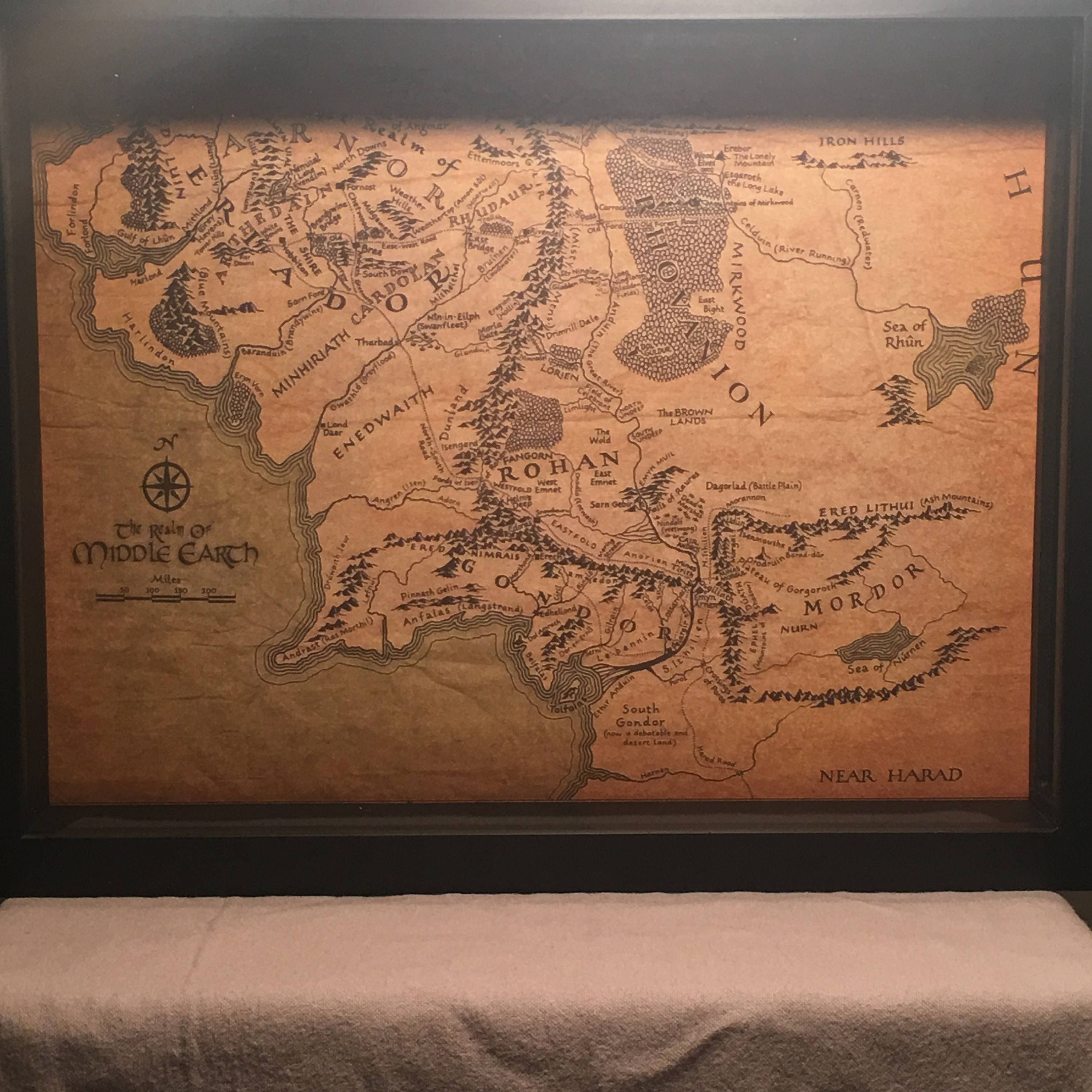 Lord of the Rings Display - Etsy
