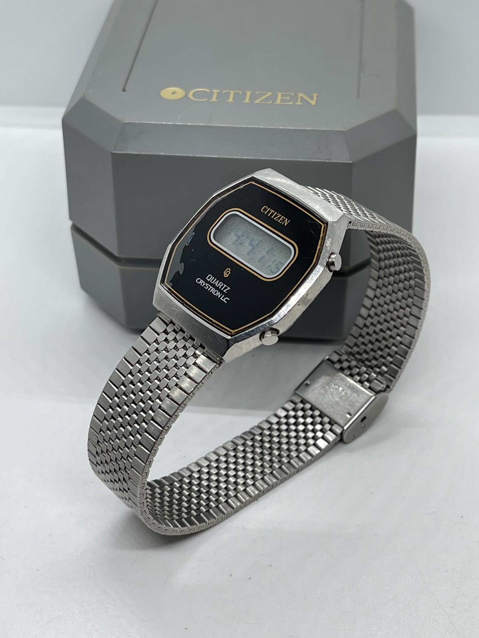 Vintage Citizen Quartz Crystron LC 50-6010 Digital Men's Wristwatch ...