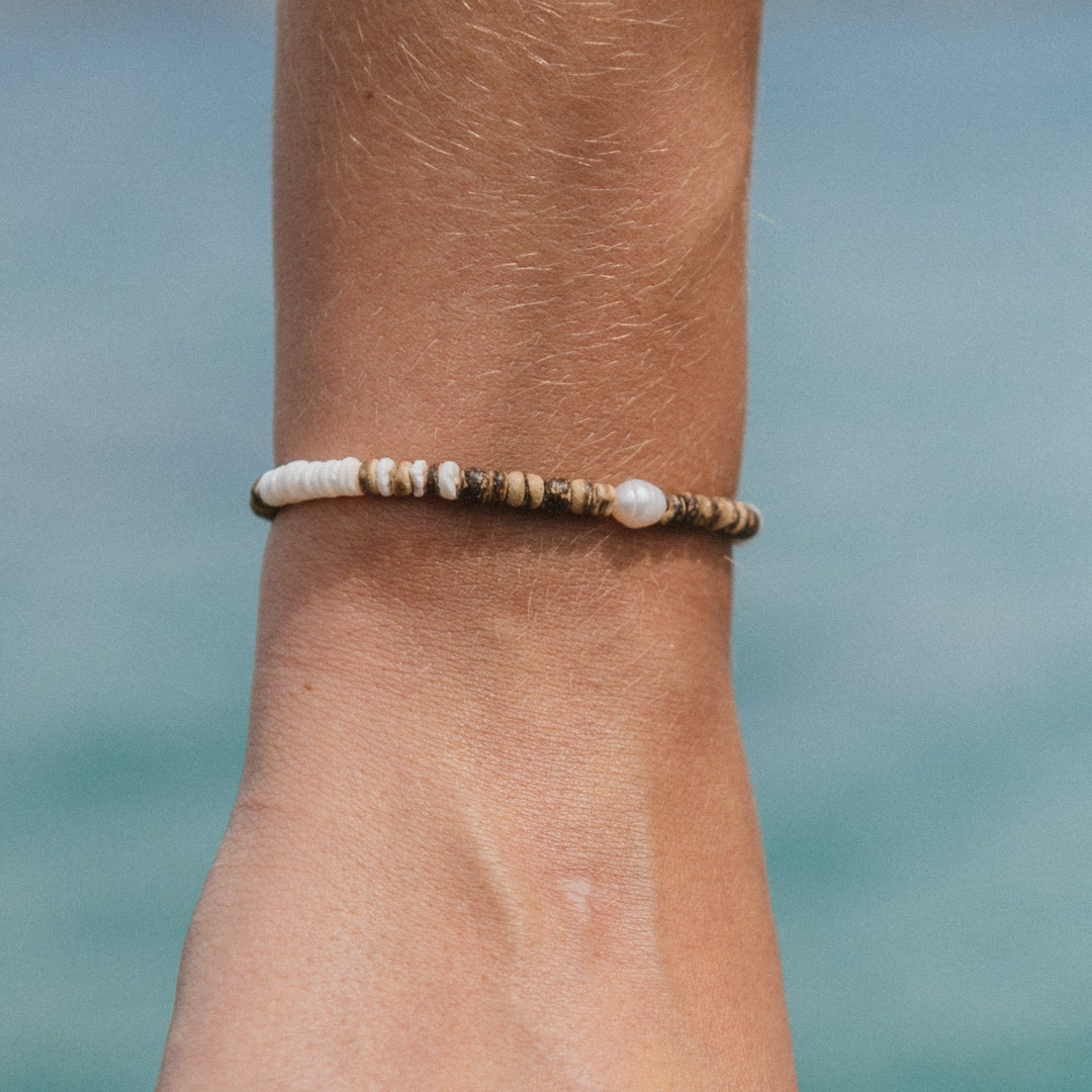 Kauai Puka Shell & Pearl Bracelet by Pineapple Island: Boho Beachy ...