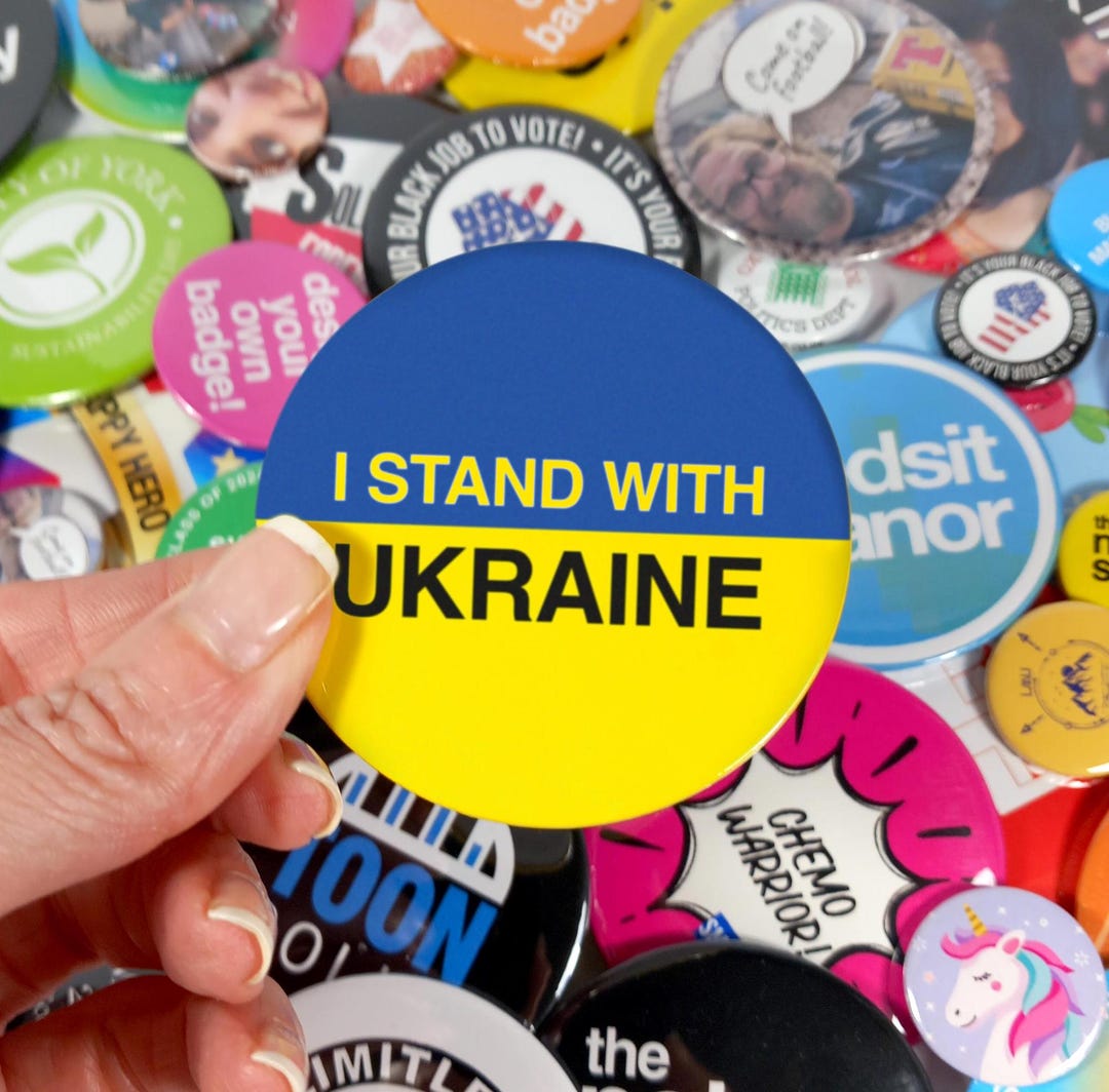 I Stand With Ukraine Badge Button Pin - Etsy