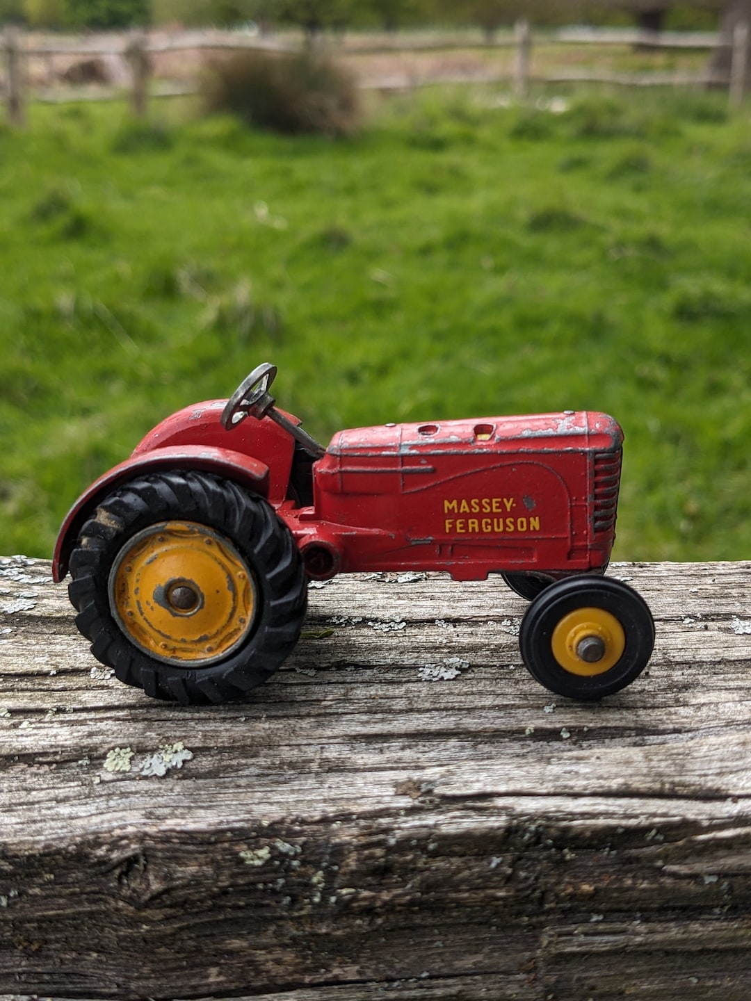 Vintage Dinky Toys Massey-harris Tractor Made in England Meccano ...