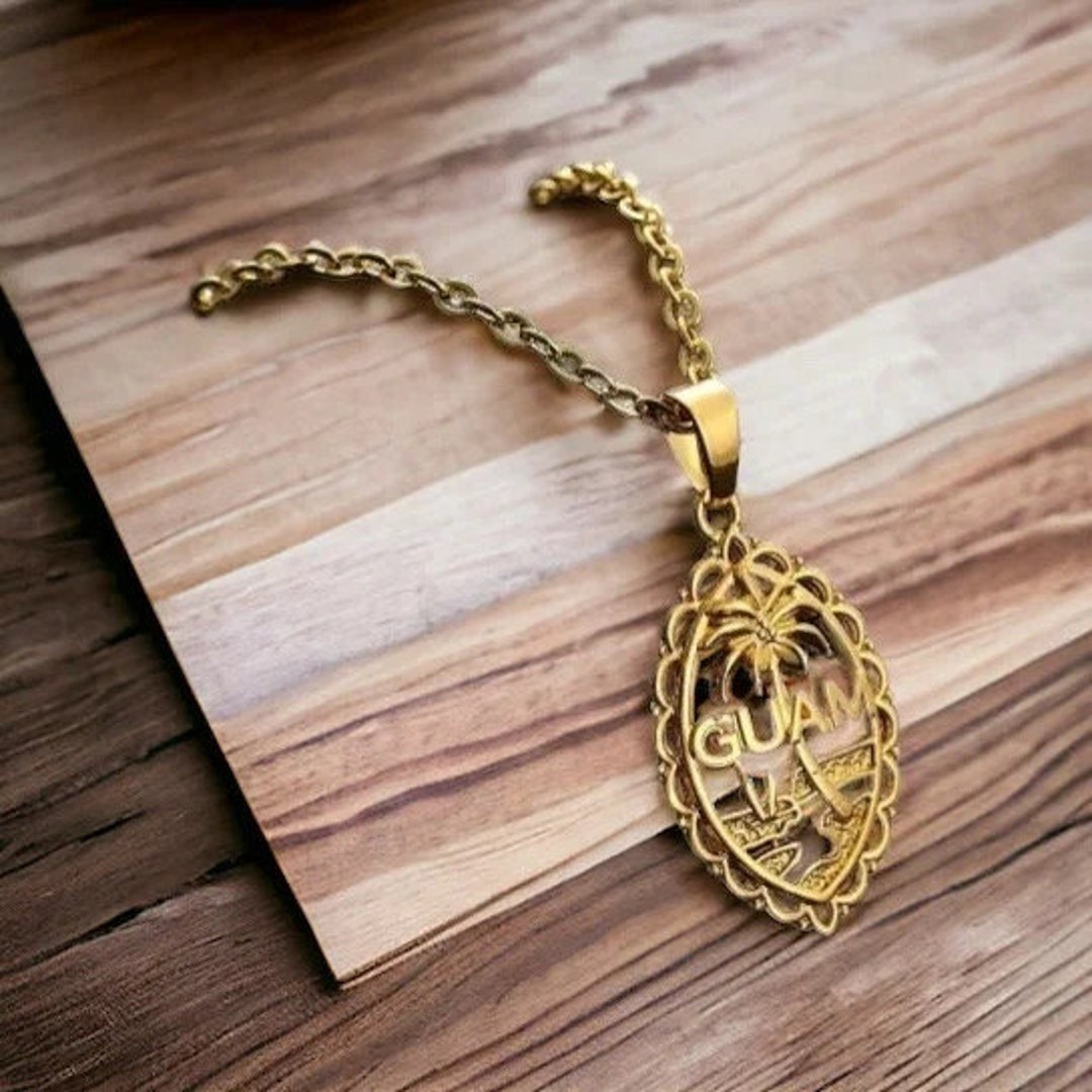 3D Guam Seal Gold Necklace - Etsy