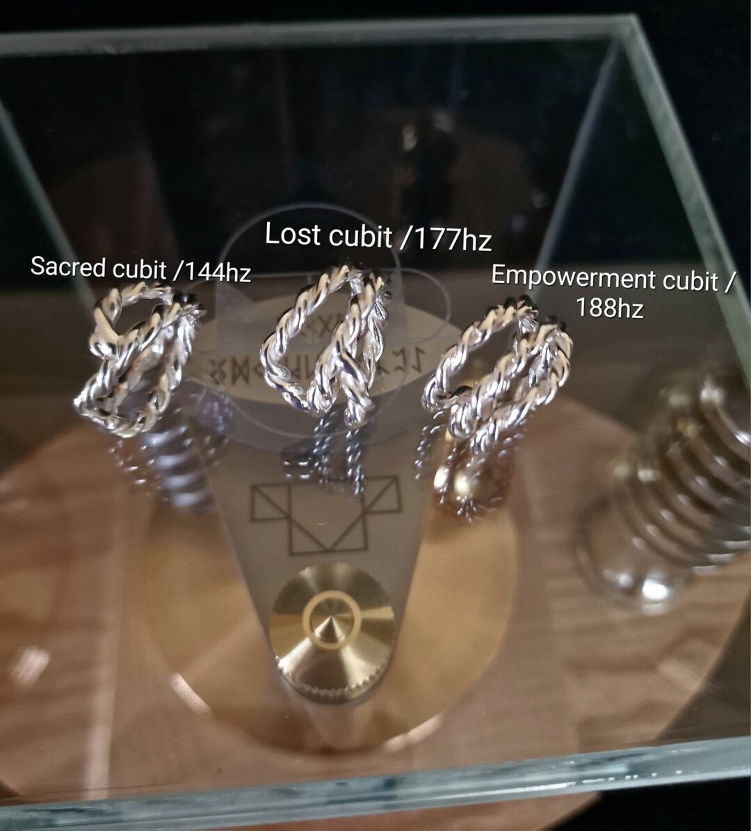Tensor Rings ,sacred Cubit Ring 144hz, Lost Cubit Ring 177hz ...