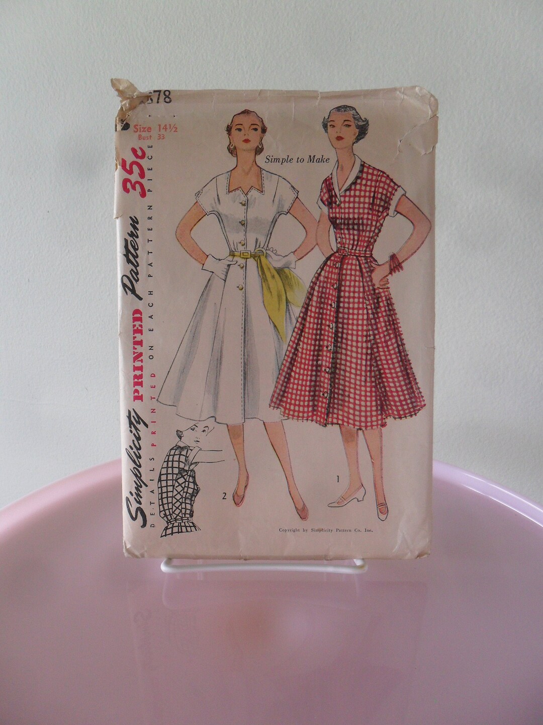 1950s Day Dress Pattern | Add a Novelty Print, Some Thread, a Few ...