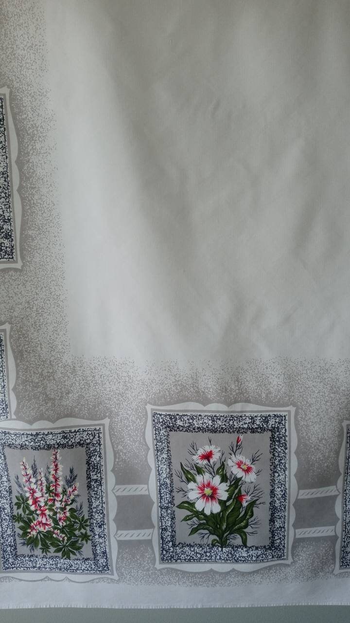 1950s California Handprint Floral Tablecloth in Crisp White - Etsy