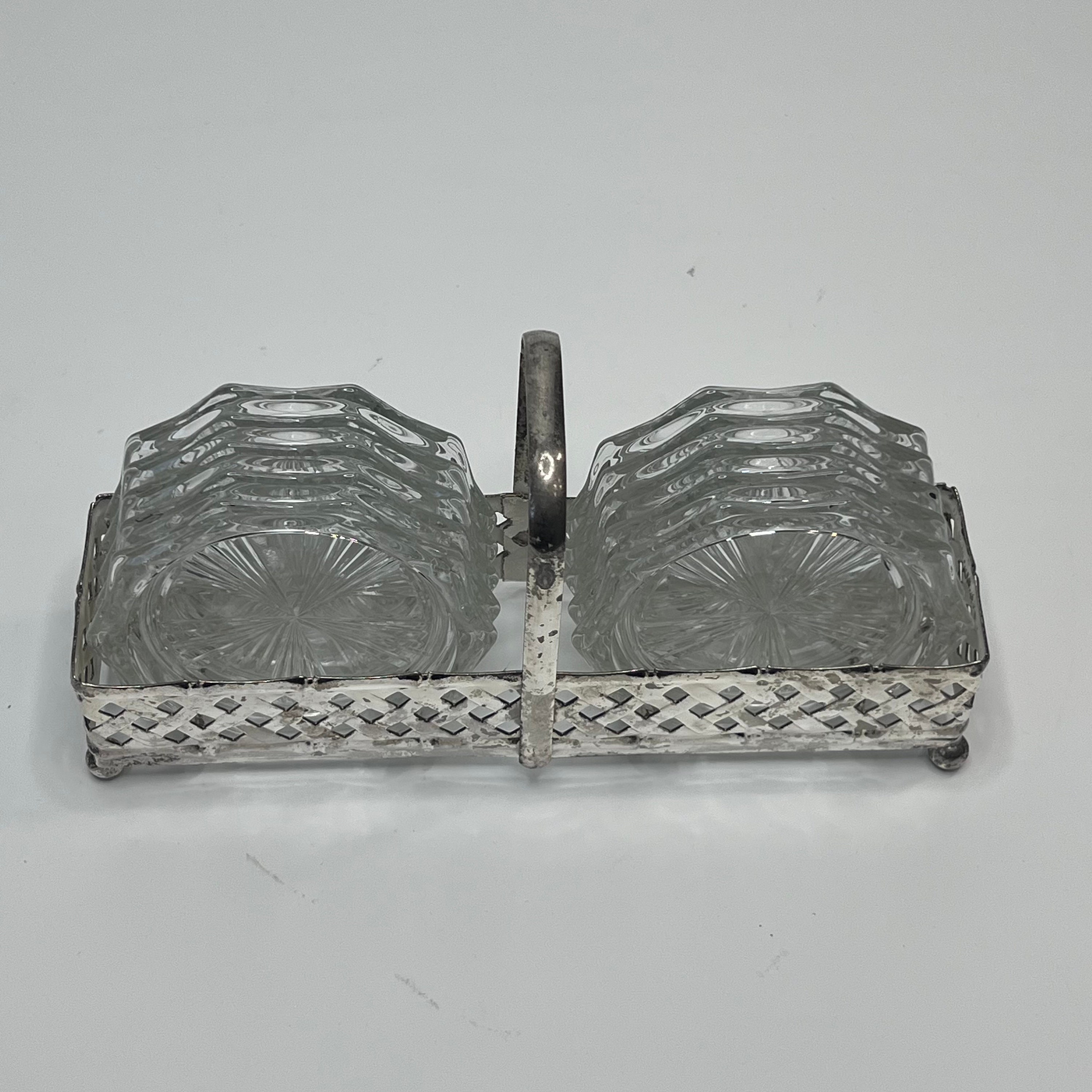 Set of 10 Vintage Glass Coaster in a Metal Weave Design Metal Caddy ...