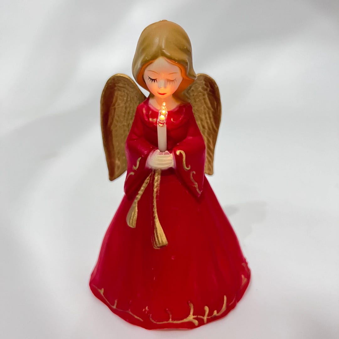 Vintage Plastic Christmas Angel With a Working Light - Table or Mantle ...