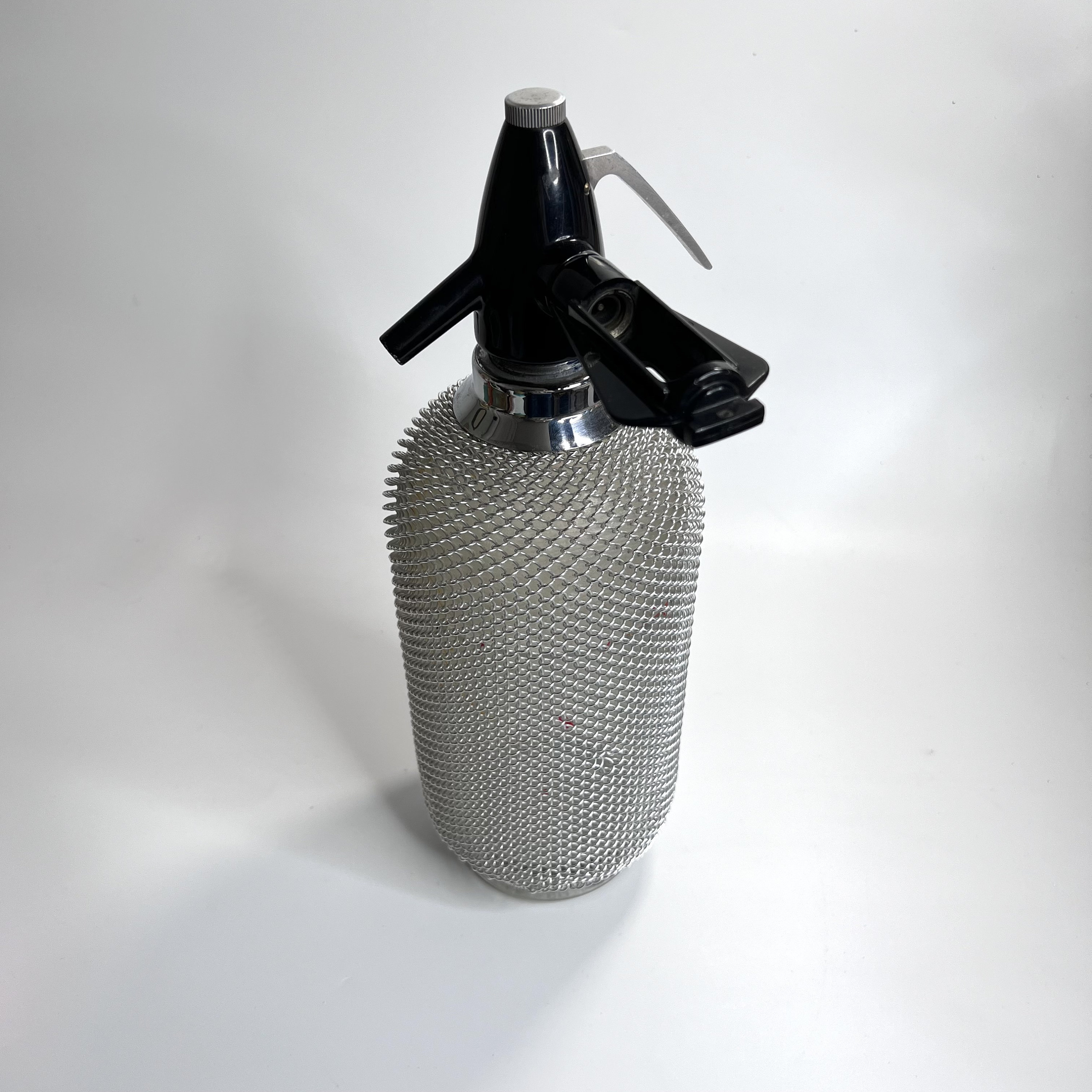 Vintage Soda Siphon Glass Seltzer Bottle With Mesh Cover Soda Dispenser ...