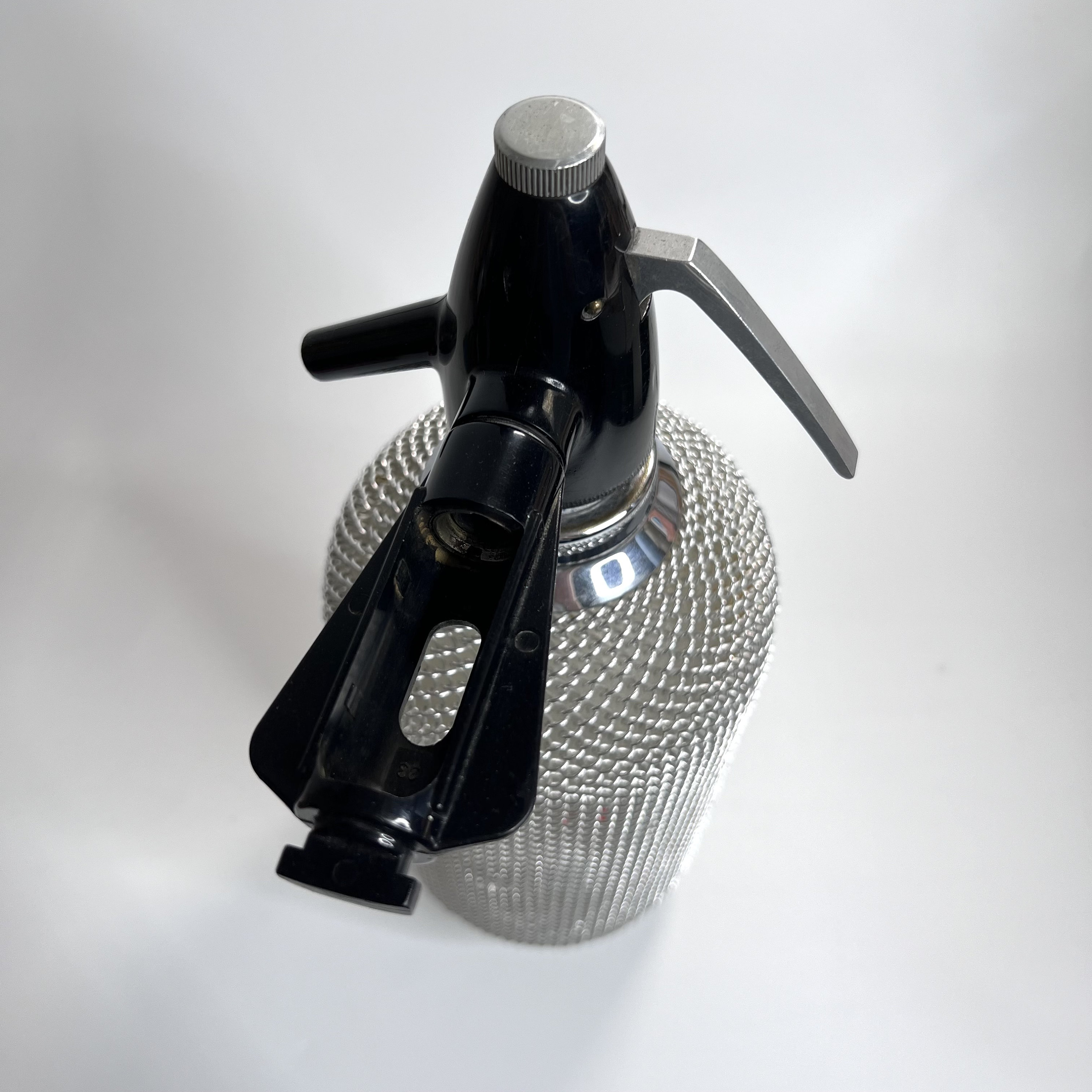 Vintage Soda Siphon Glass Seltzer Bottle With Mesh Cover Soda Dispenser ...