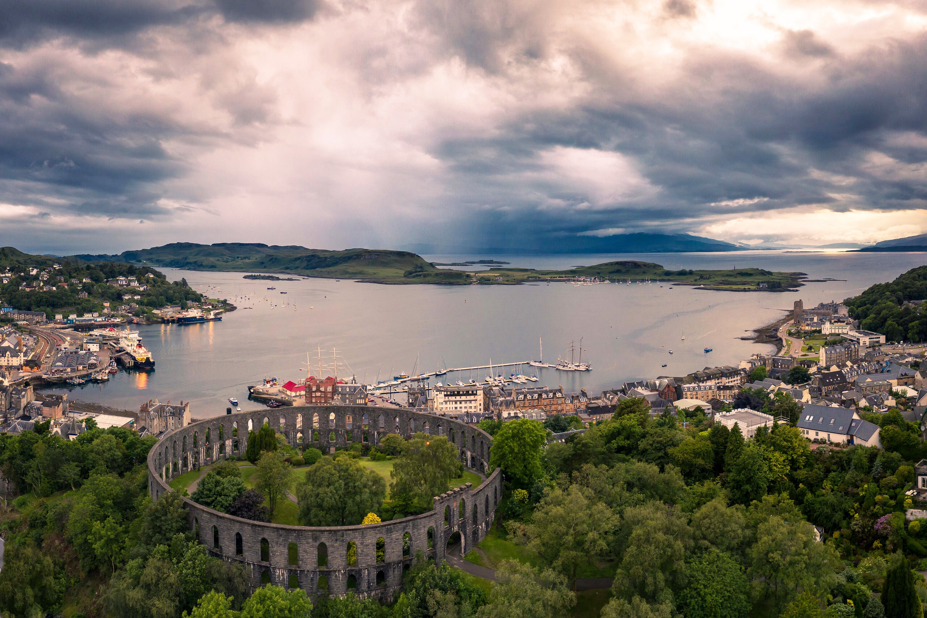 Mccaig's Tower, Oban & Oban Bay, Argyll, Scotland A5 10 X 8 Framed ...