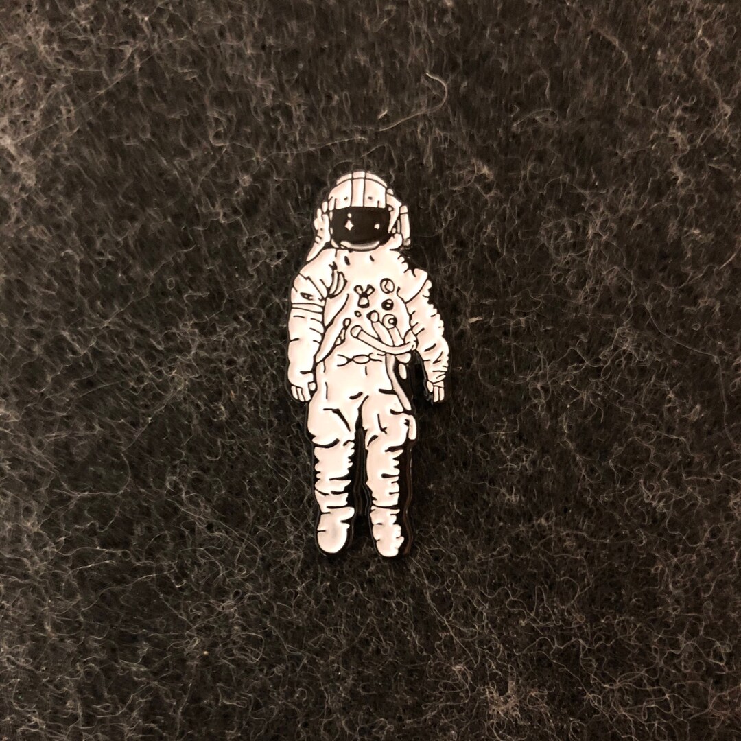 Astronaut [enamel Pin] - Etsy