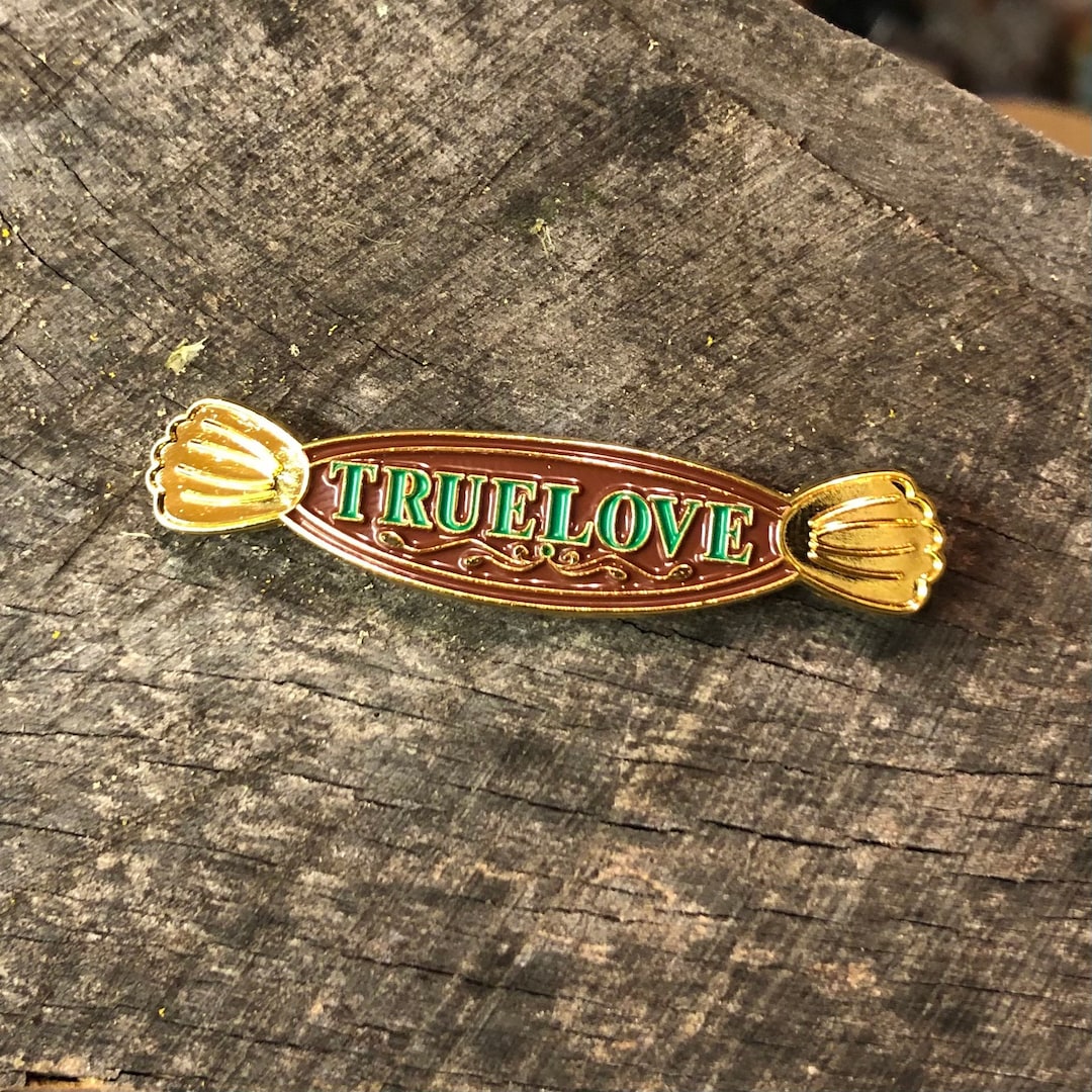 True Love [enamel Pin] - Etsy