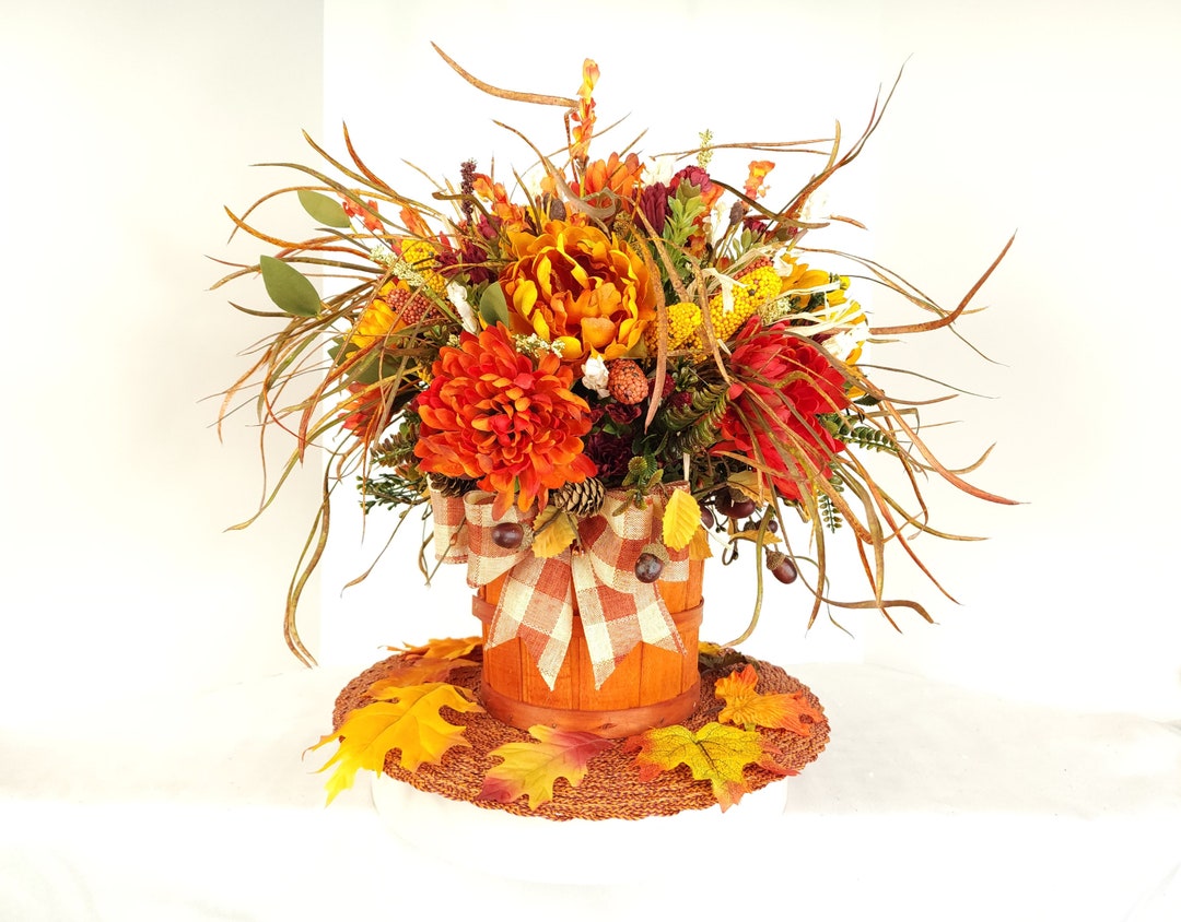 Rustic Fall Floral Arrangement: Farmhouse Thanksgiving Centerpiece - Etsy