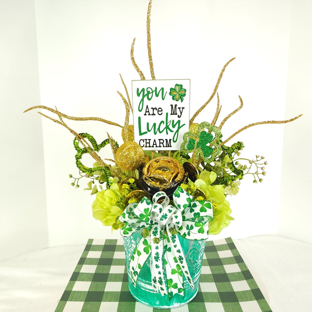 St Patrick's Day Floral Home Decor, Lucky Charm Party Table Decoration ...
