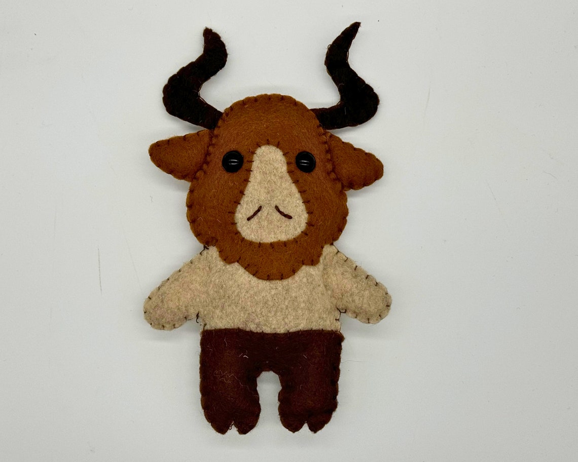 Minotaur Felt Sewing Pattern: Plush Ornament DIY (PDF Pattern) - Etsy
